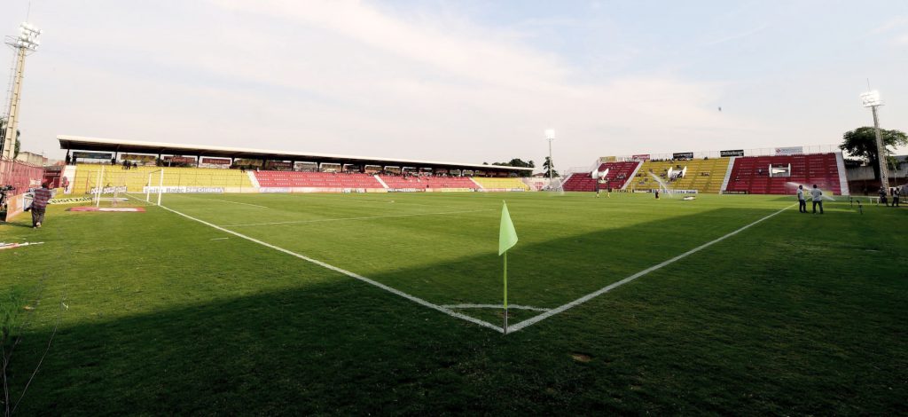 Stadium + Multi-Use Sports and Community Center : Arena Events+Venues